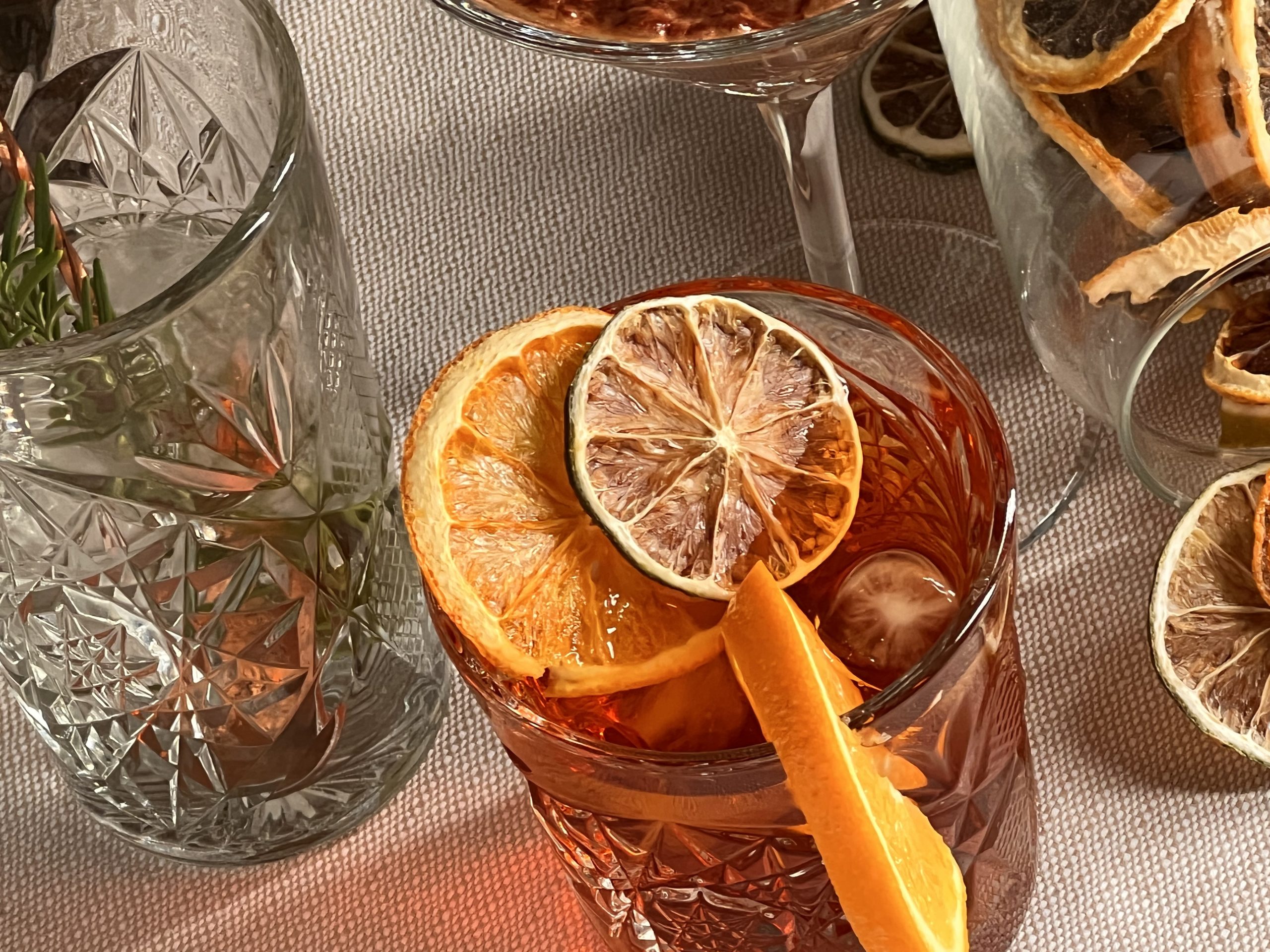 COCKTAIL BAR EN - Taverna Remer